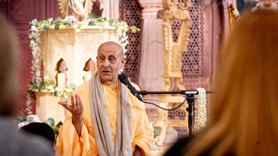 Sadhu Sanga with Radhanath Swami – Bhaktivedanta Manor – Hare Krishna ...